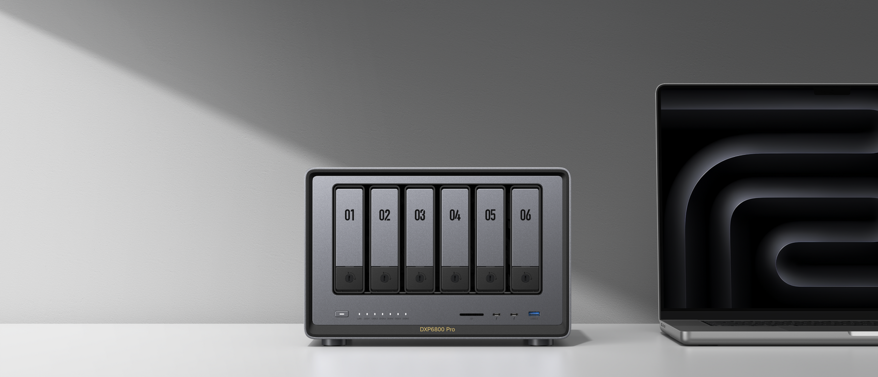 2 Bay to 8 Bay Configs | 14-30 Day Trials – UGREEN NAS US